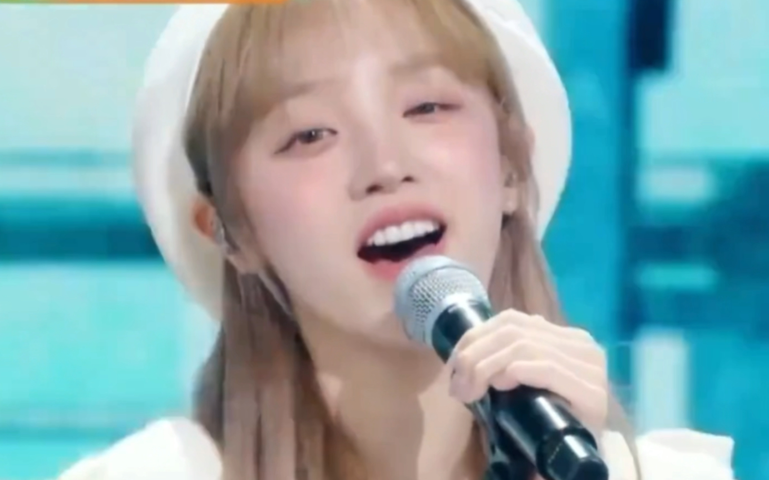 gidle 《Fate》音源逆袭!今日音银打歌舞台现场 全员装扮都好可爱啊
