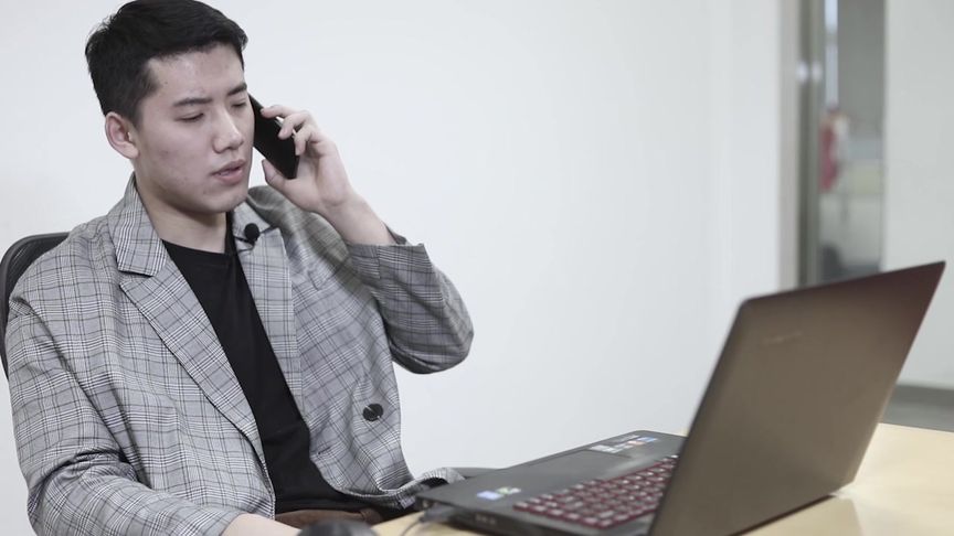 网上办理信用卡?小心这些套路,让你一步步掉入陷阱