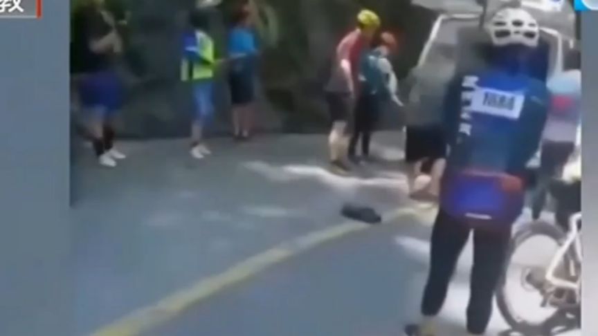 张家界的自行车比赛,女骑手坠亡,赛事安全引发关注
