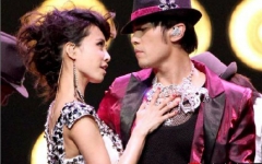 周杰伦&蔡依林(双J同台) - 给我一首歌的时间 超时代演唱会 10-06-13