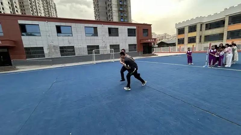 靖师附小教育集团第一小学开展教职工运动会