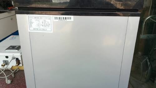 压缩机启动不起来,冰箱不制冷。这里有个小方法可以借鉴一下