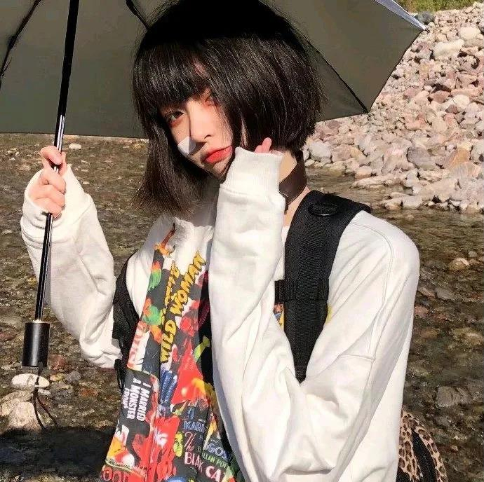 泡泡爱吹泡泡呀 