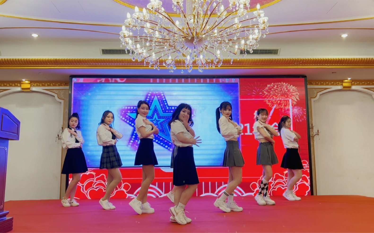 ...永远青春永远热血永远满怀希望,yesok完整版年会舞蹈,青春有你原版