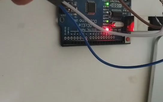 MAX30102/30100血氧心率采集系统上位机显示 Arduino-UNO python...