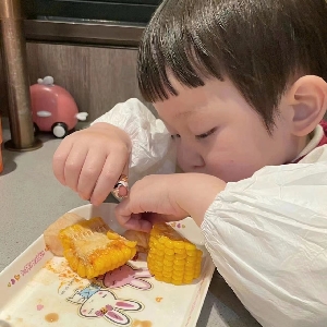 划水第一名欧耶 
