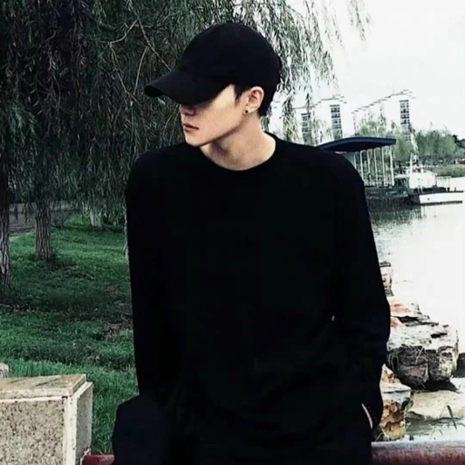 隔壁的洛一 