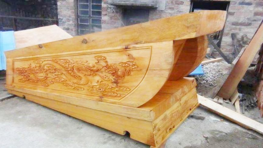 什么树木做棺材最好?这种树木做的棺材,一般人不敢睡