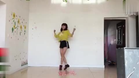 经典鬼步舞《众人划桨开大船》