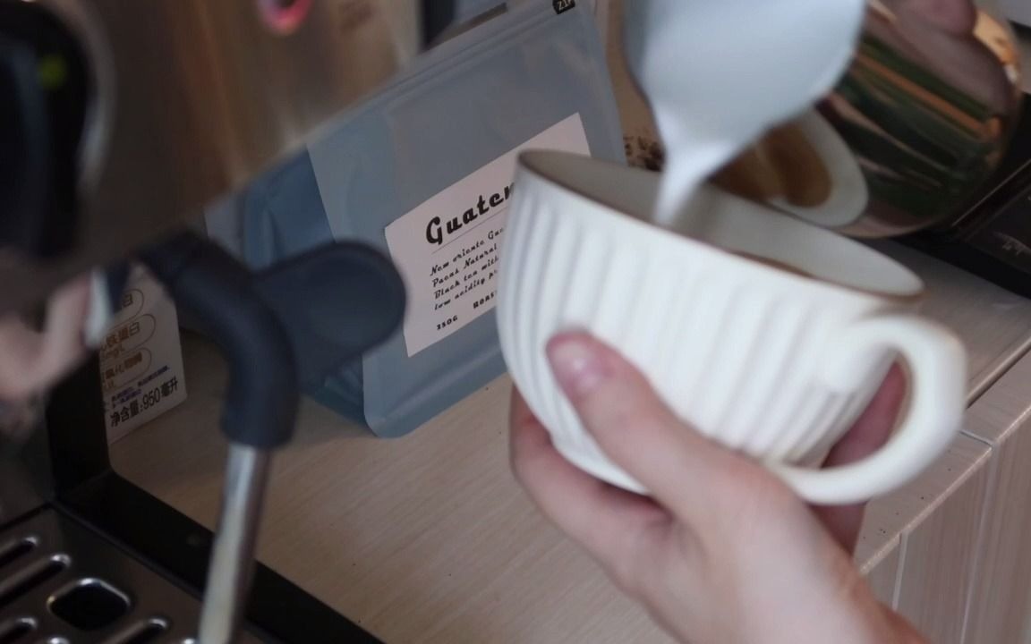 家用入门级咖啡机也能拉出花来?