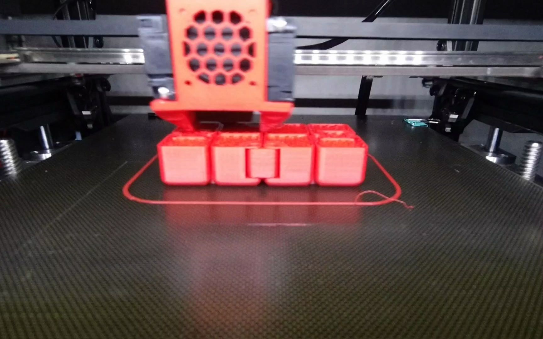 客户3d打印的玩具模型 解压玩具魔方