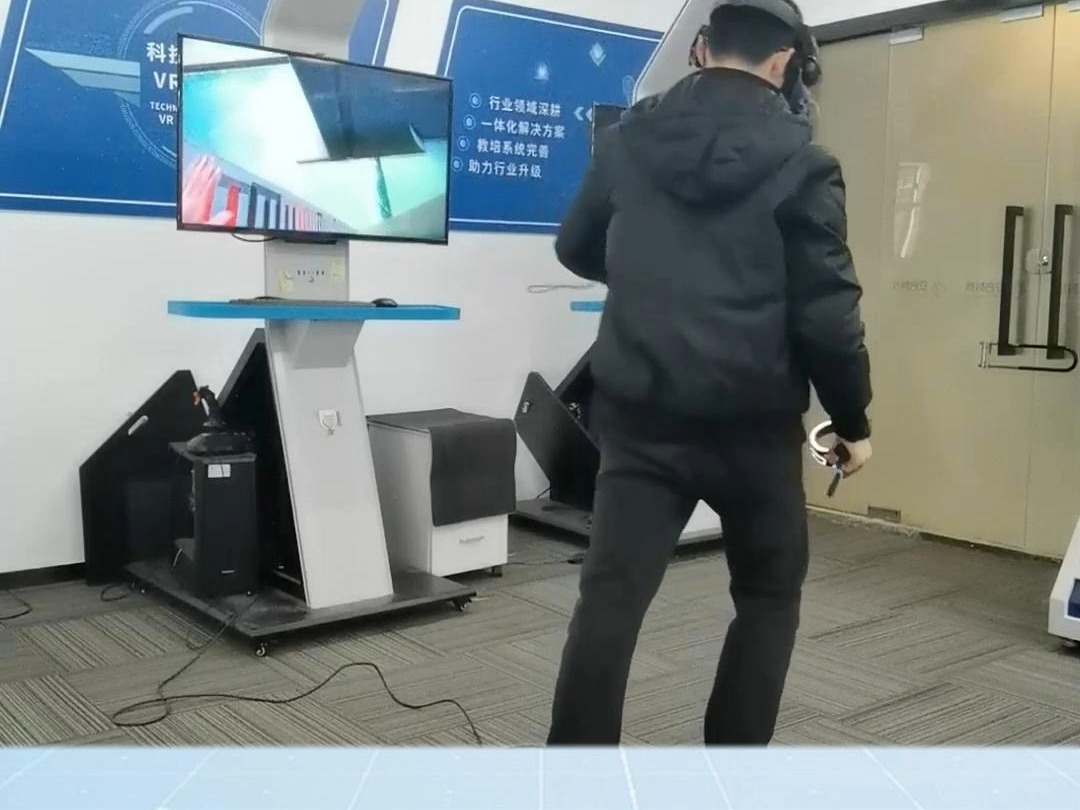 预防高坠!高处作业安全管理措施,VR模拟高处坠落事故伤害安全体验馆