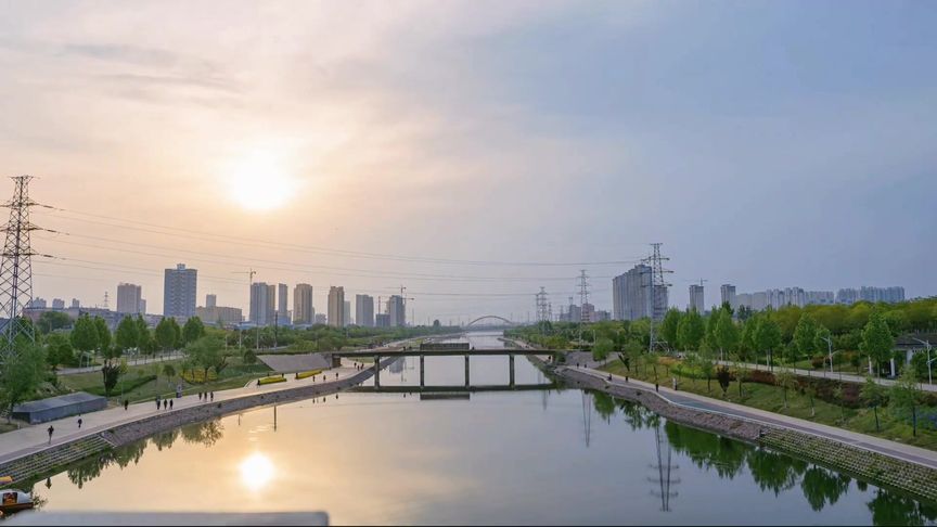 移动延时拍的照片抖怎么办?上AE,K帧就完事了!#大范围延时摄影