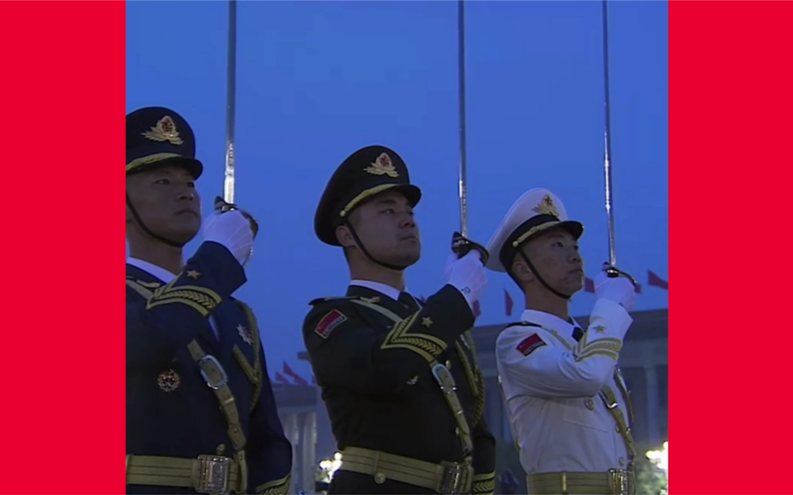 十月一日,新中国成立71周年!振奋昂扬,天安门广场升旗仪式全程