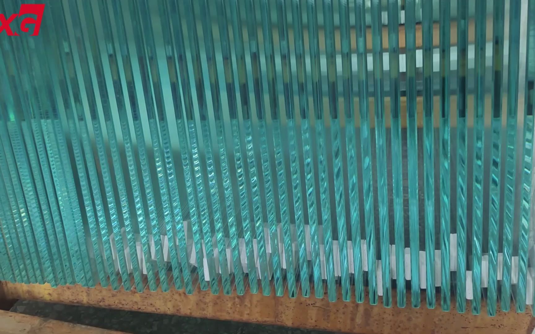 你知道为什么超白玻璃这么贵吗?