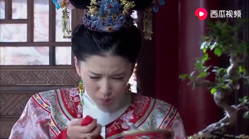 新还珠格格:儿媳妇怀孕,当婆婆的比老公还激动,总算有后了!
