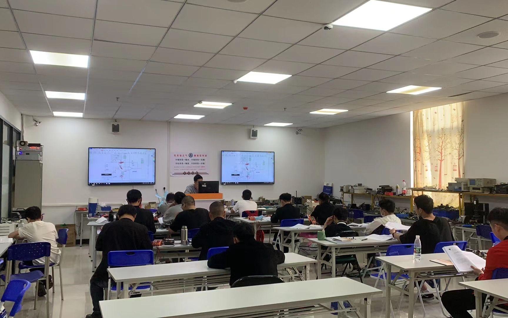 中捷电控开关电源故障实例讲解/缝纫机电控/电路板维修入门教程/电路...