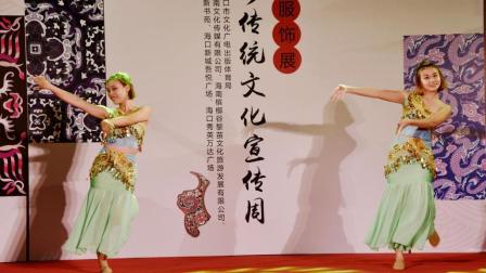 优秀传统文化宣传周—传统服饰展演(万达广场) 舞蹈《守候》