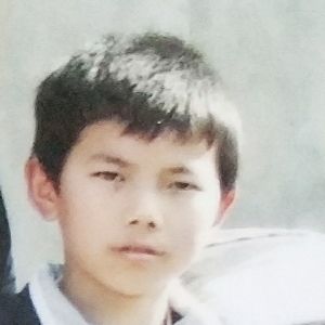 颜色不一样的烟火0000 