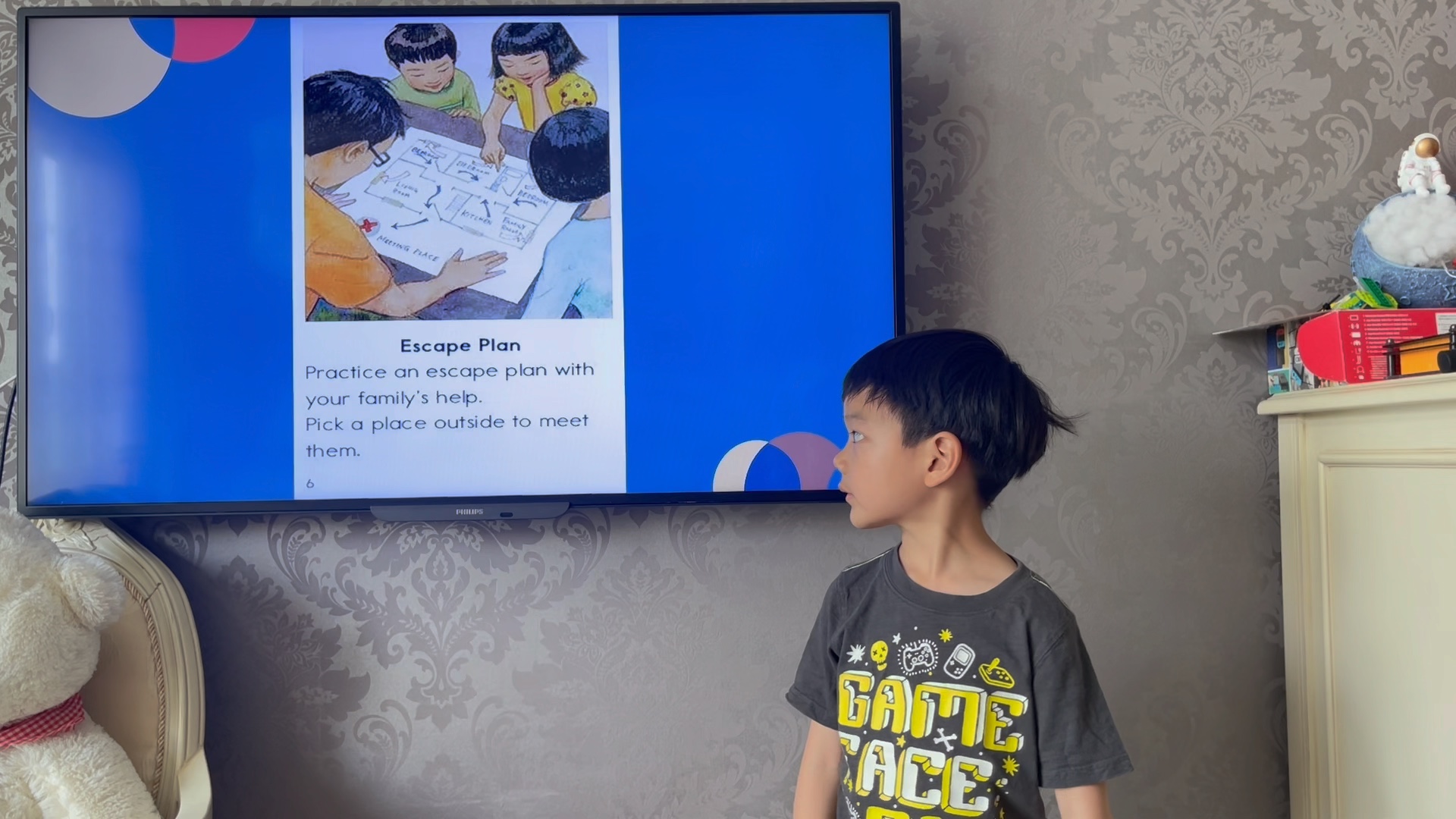 小五的英语知识小百科学堂第5期:Fire Safety