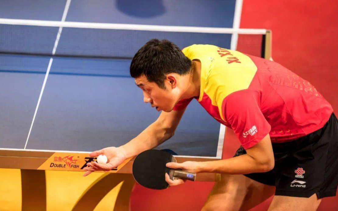 最艰难的19年!许昕一天13场比赛全胜,最后累瘫在地