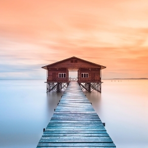 一个不务正业的投资人 