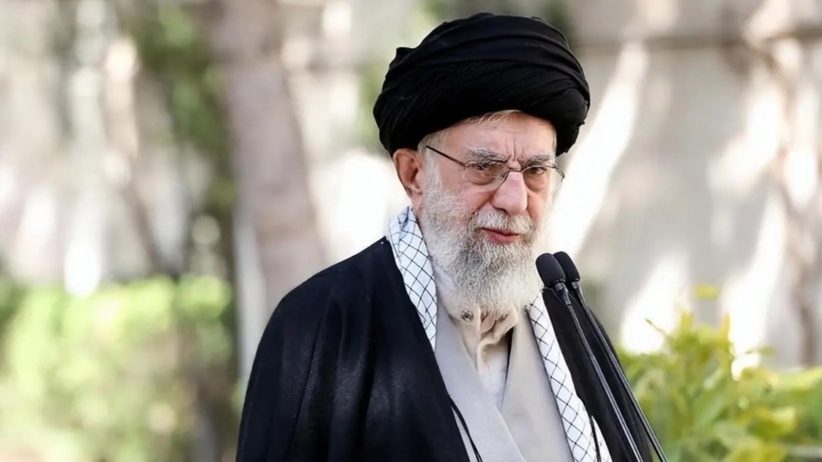 伊朗抗住压力,美国放弃对伊朗动武,特朗普祭出制裁要打持久战?