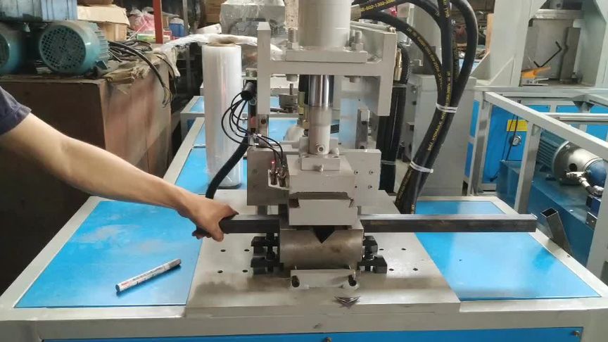 #抖音小抖音助手 #这波操作稳了 #记录美好70年 #中国钢结构