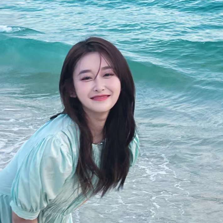 爱拍vlog的蕉妹丶 