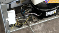 电冰箱维修怎样判断启动器坏并更换启动器