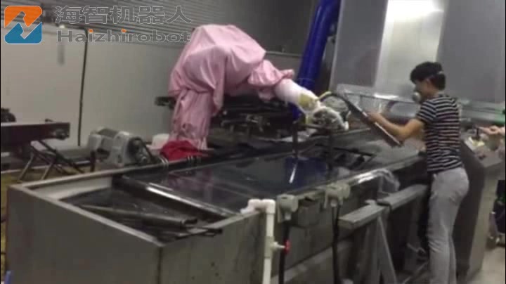 水转印设备视频 自动水转印机器人视频 水转印机械手视频案例 水转印...