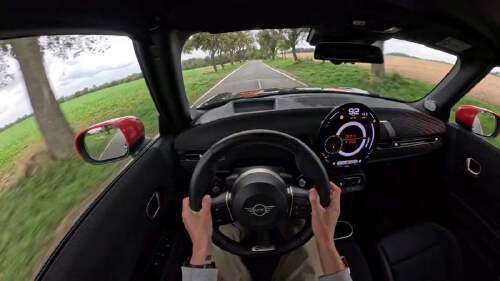 MINI内饰曝光!这设计一眼就认出 开上路绝对回头率爆表