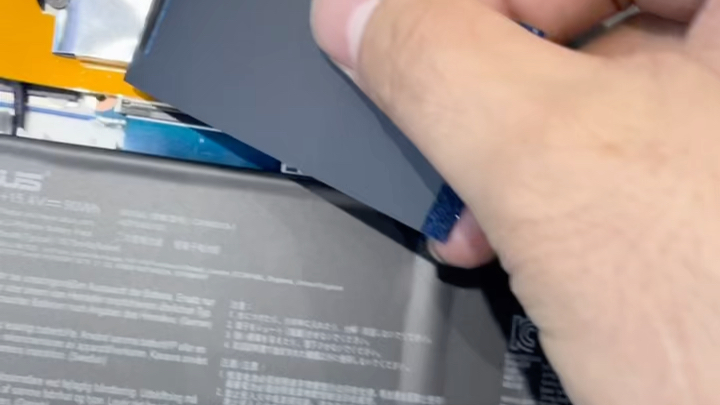 华硕天选3 升级内存和硬盘