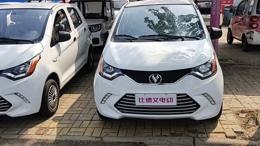 比德文成人四轮电动车油电两用老年代步车接送孩子上下学电动汽车