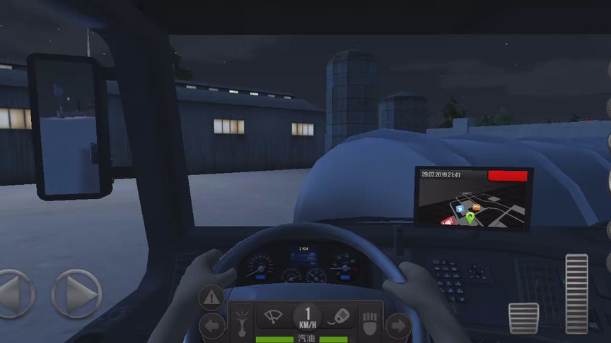 汽车模拟器2018:这是一款逼真的呃游戏。你们可以去下载。不会的