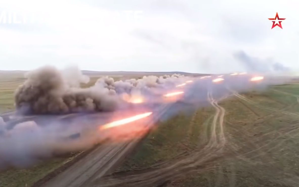 ...的TOS-1 自行火箭炮,在制空为主导的现代信息战争下用处还大吗?