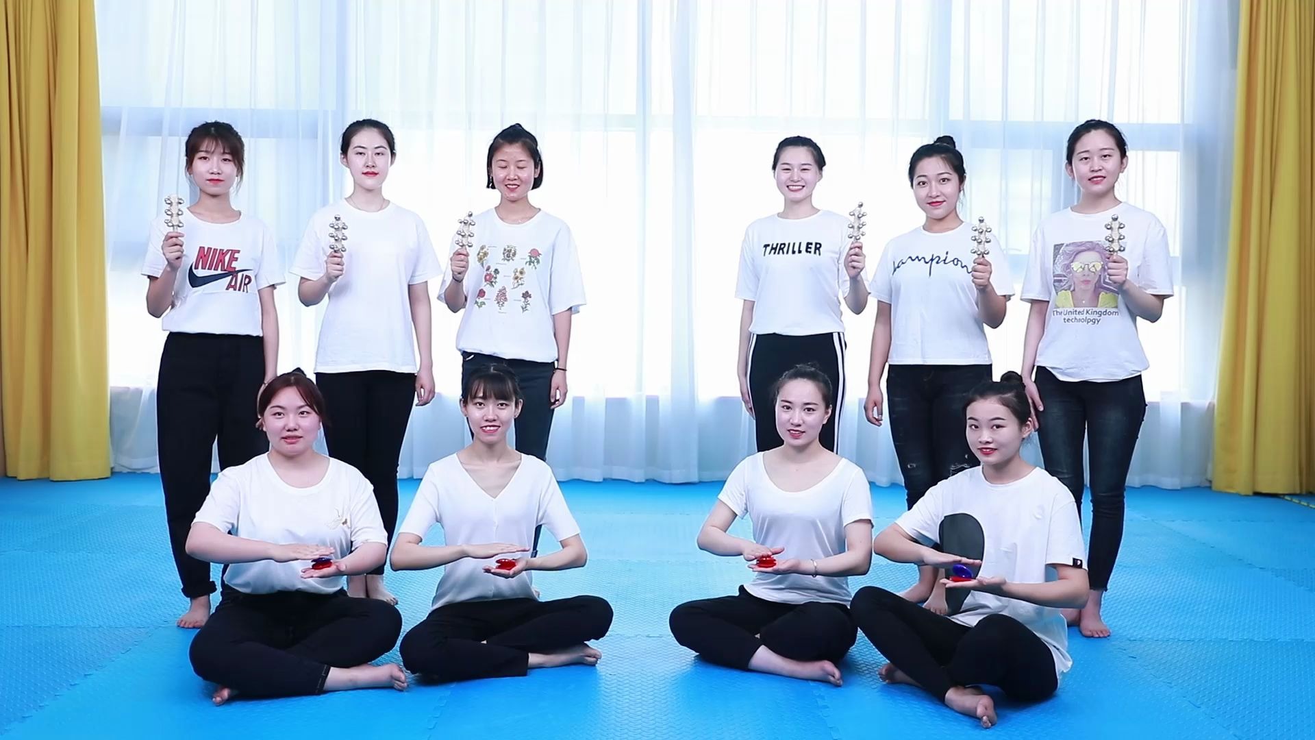 奥尔夫音乐—器乐表演《小矮人与大巨人》