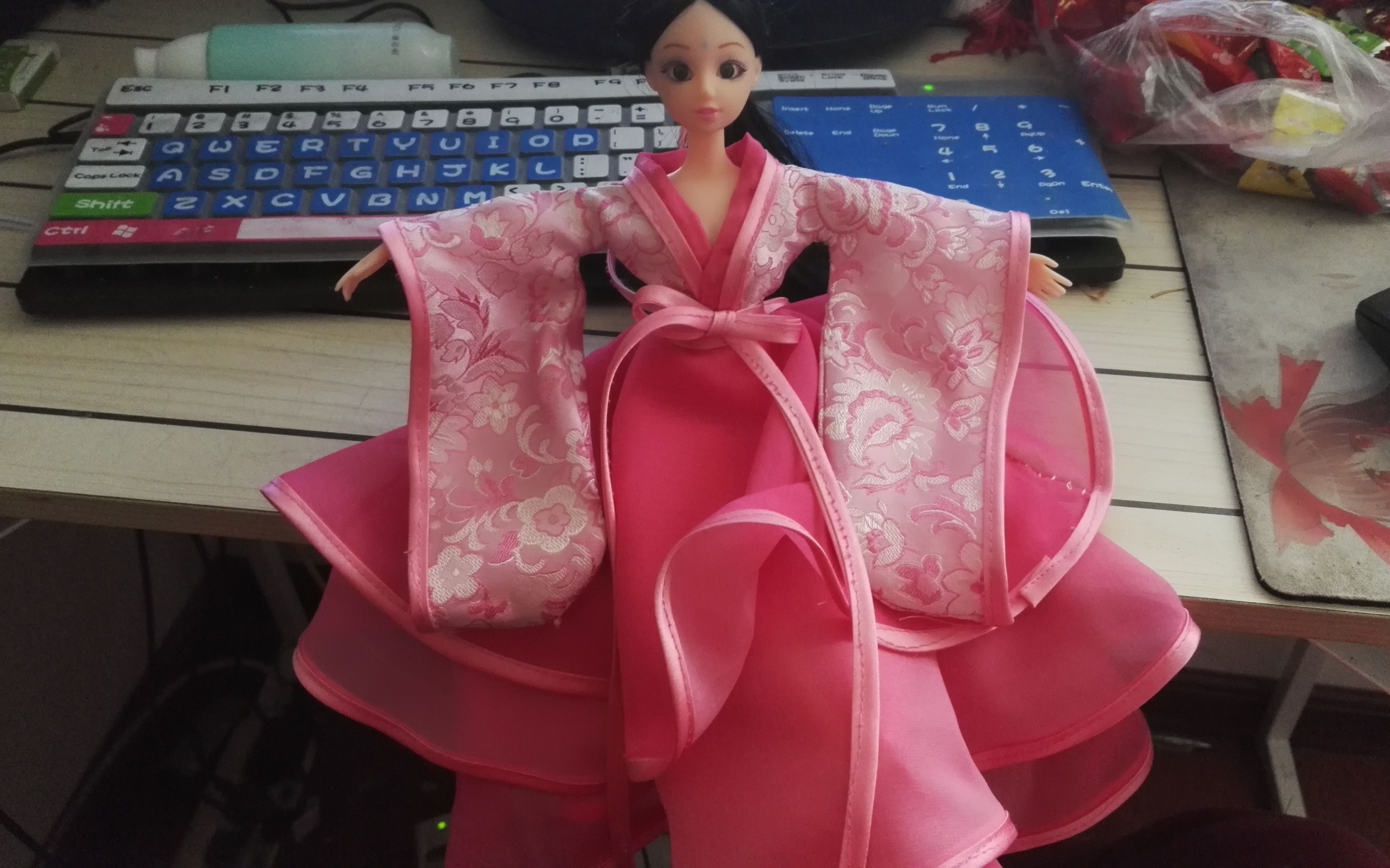 手工古装娃娃服装制作