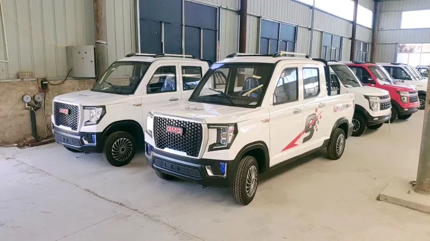 幻影双排皮卡,油电两用,动力版,可以一边发电一边跑。