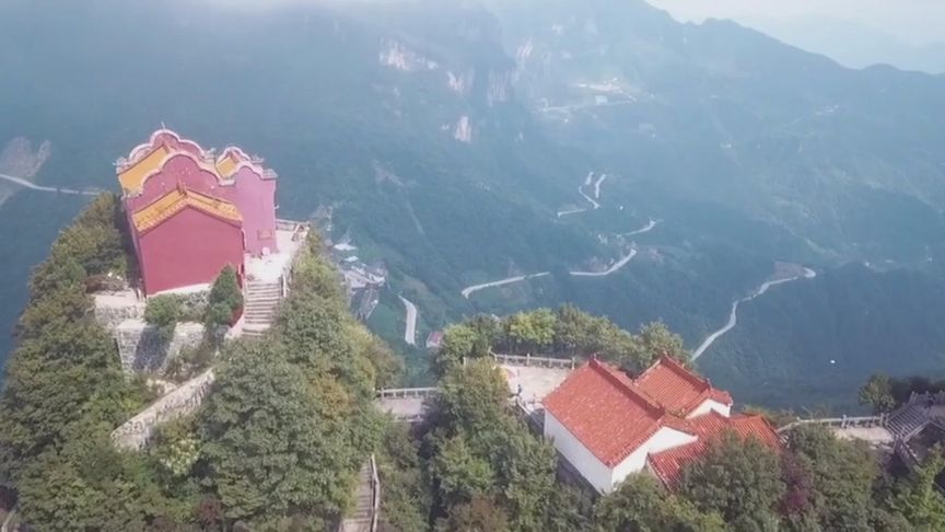 湖北宜昌长阳天柱山