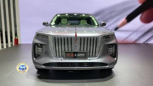 款红旗EHS车展拍外观内饰静态验后就知道有多霸气