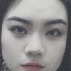 李菜菜会很幸福 