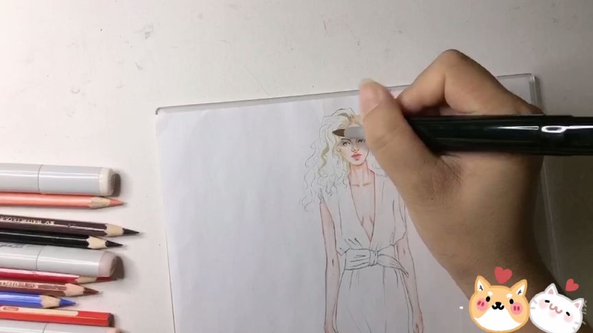 没有绘画功底的职场服装设计师是如何训练的?从线条开始吧