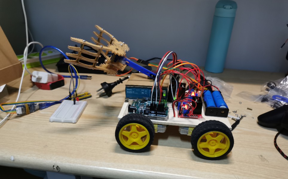 做了个arduino 小车,先跑一下。