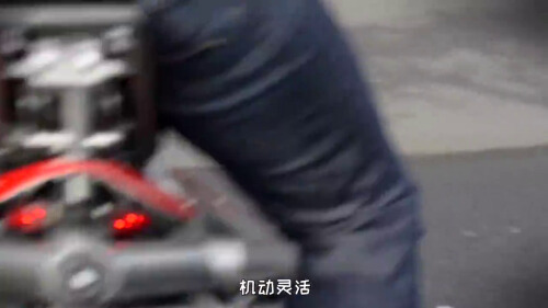 一个轮子的电动车,行驶起来机动灵活,上路兜风回头率杠杠的