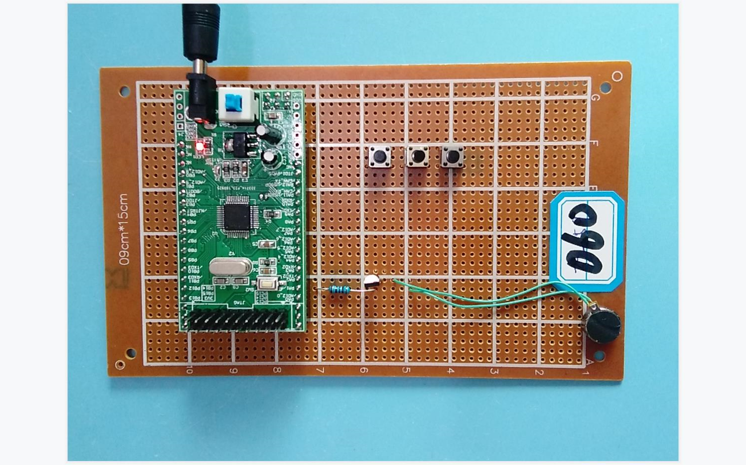 基于STM32单片机的电脉冲震动马达按摩仪椅/电动牙刷设计+PWM...