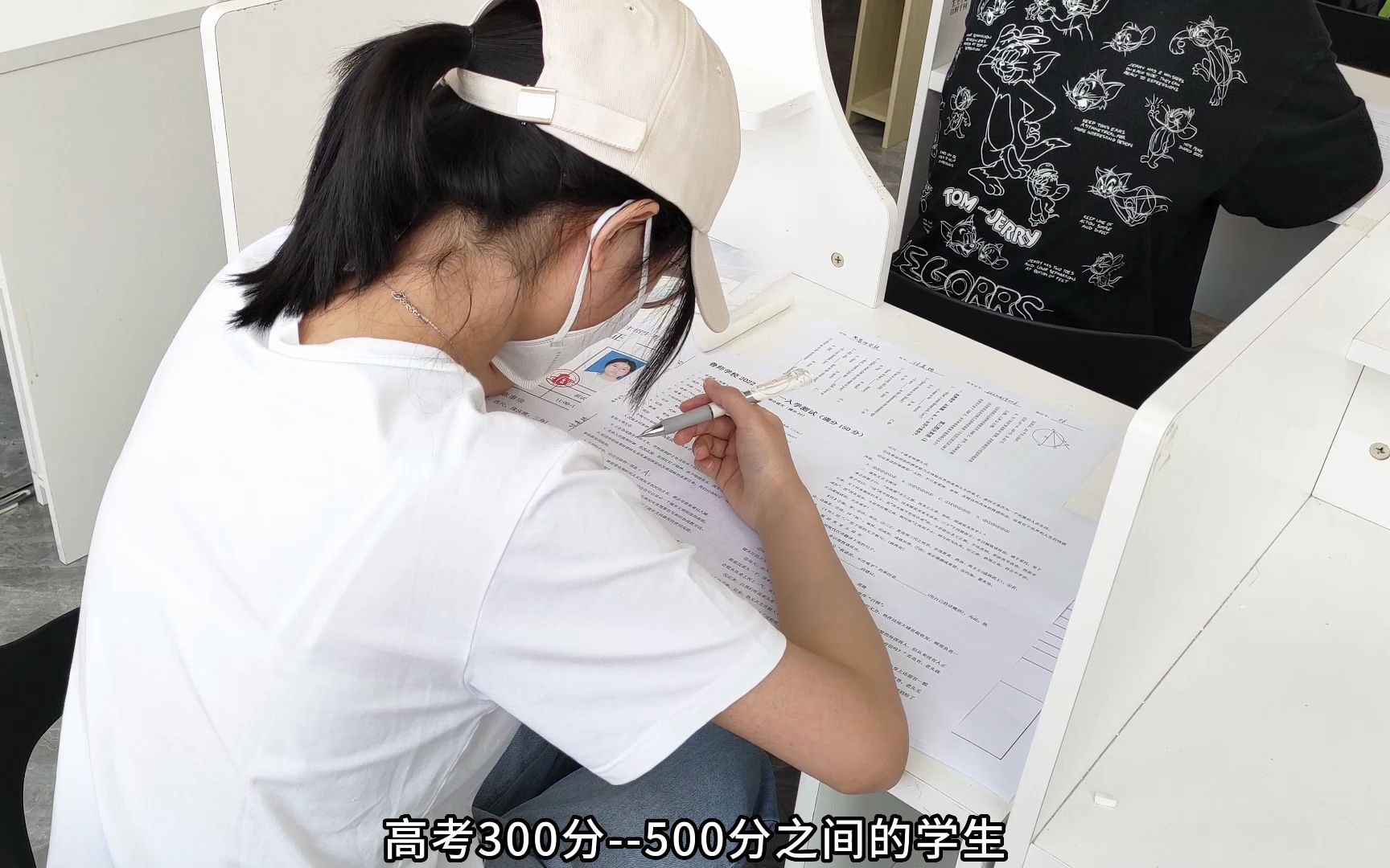 高考复读怎么办手续?聊城鲁师高考复读学校小班教学,更轻松更高效!