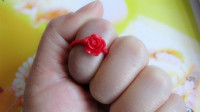 红绳小玫瑰花戒指编织视频教程