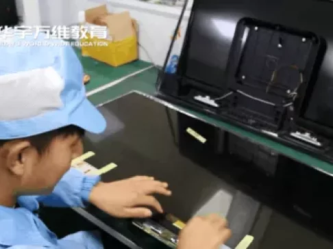 液晶屏花屏竖线故障无法维修? 看师傅如何维修! 液晶电视故障检修