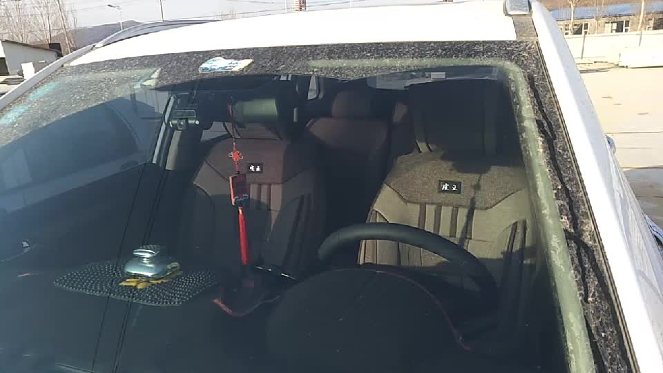 懂车帝,懂生活长安cs75雨刷器片更换完毕使用效果